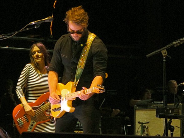 Annie Clements - Bajos y Bajistas